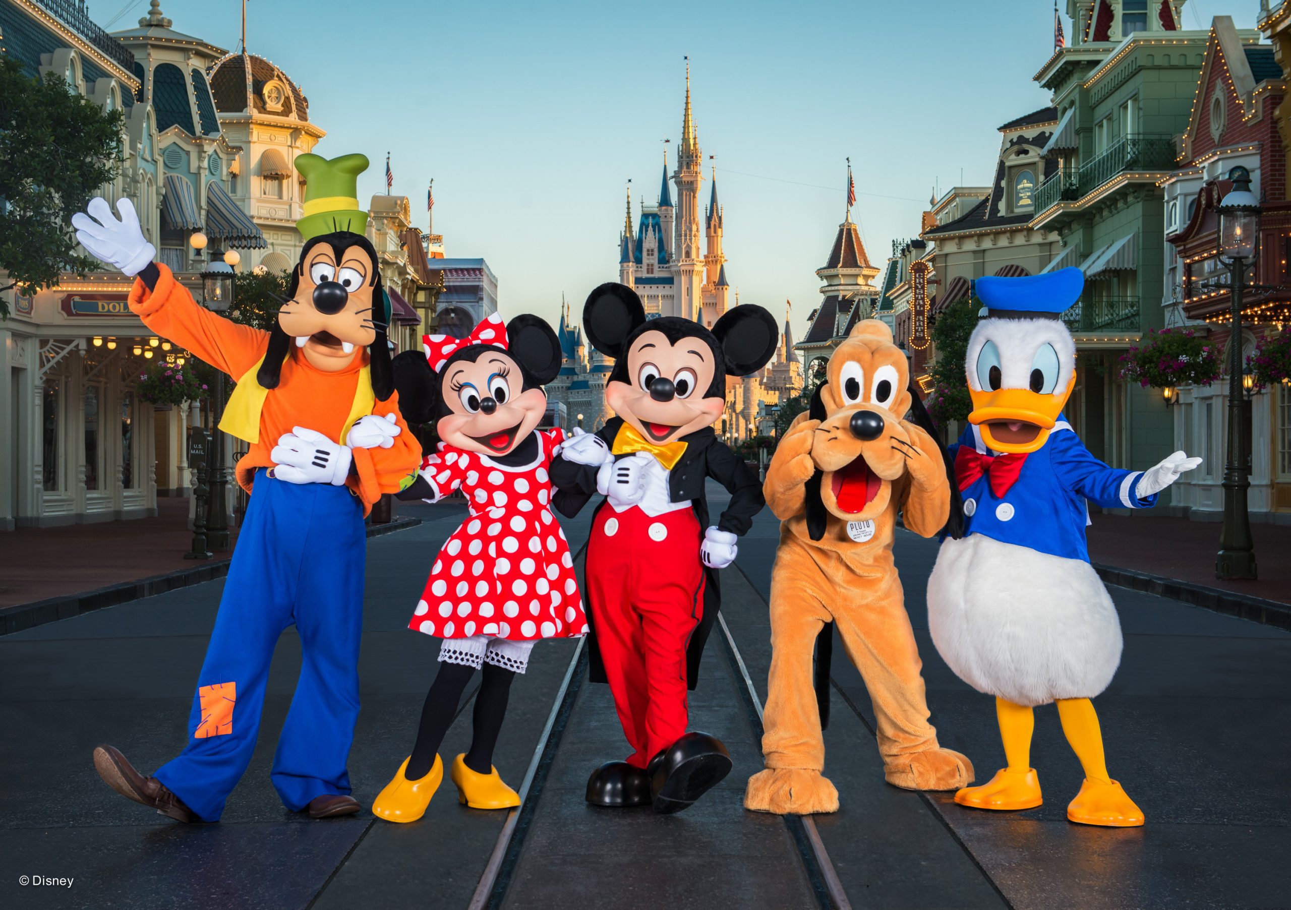 How to Plan a Disney Trip: Ultimate Guide for First-Time Travelers ...